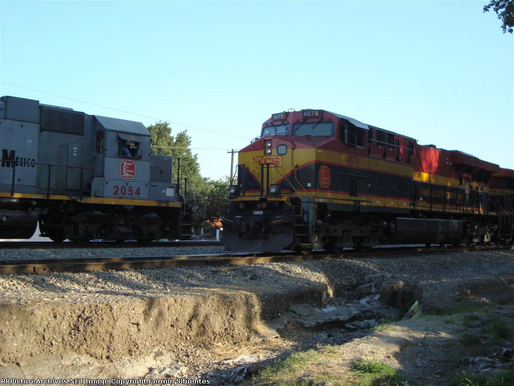 KCSM 2054 vs-KCSM 4678